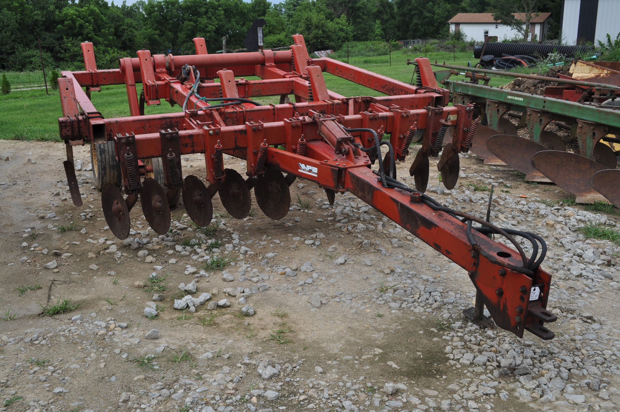 White 435 Disc Chisel Plow, 9 shank, walking tandems, 9.5 L - 15 tires ...