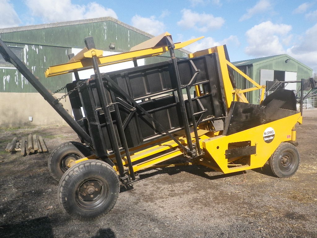 McConnell bale packer (approx 1980) Serial Number 01BP32 makes packs of ...