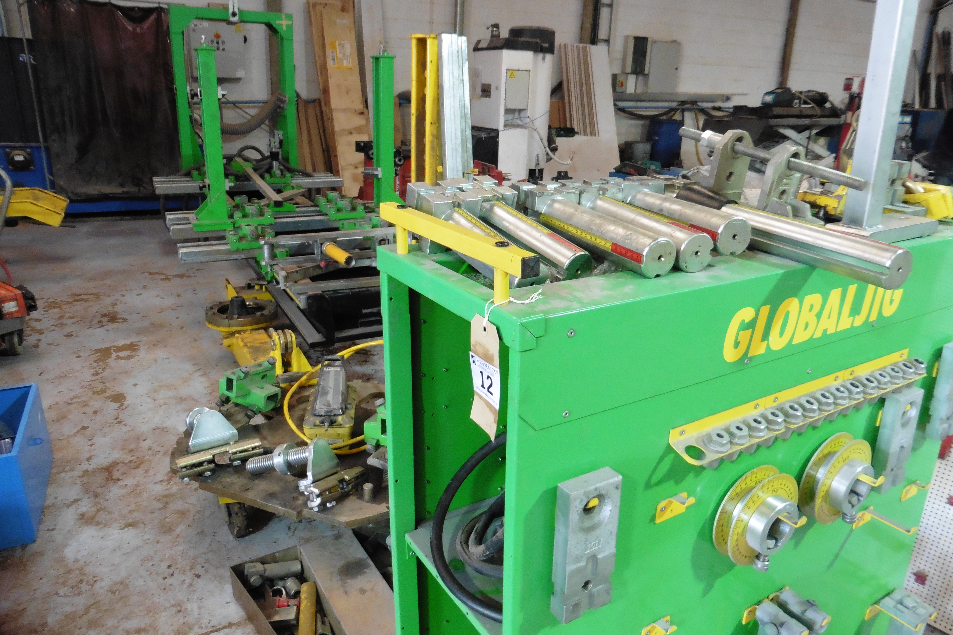 Globaljig car and motorbike bracket, body work system with a range of ...