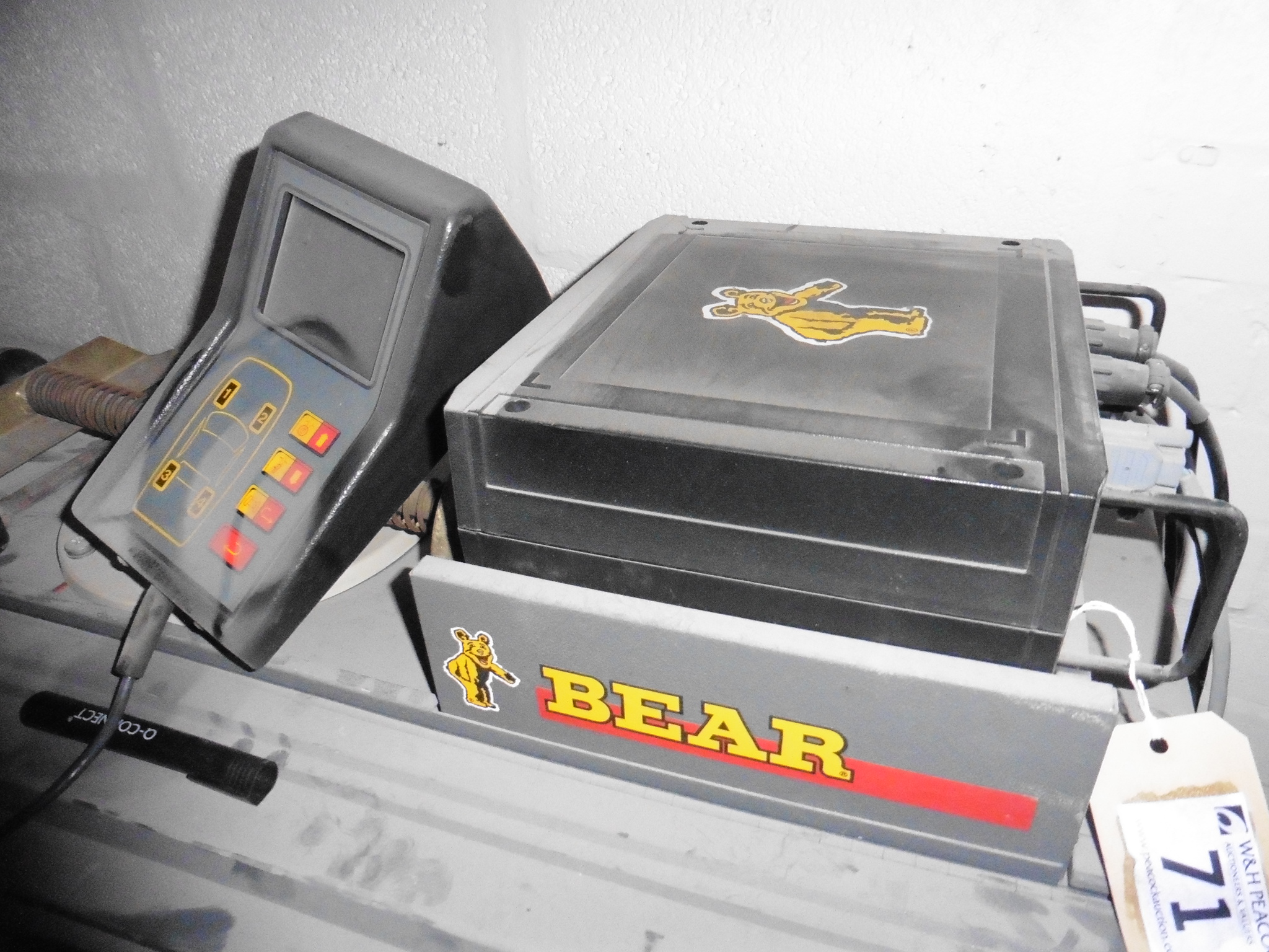 **Amended Description** Bear engine analyser and wheel alignment system ...
