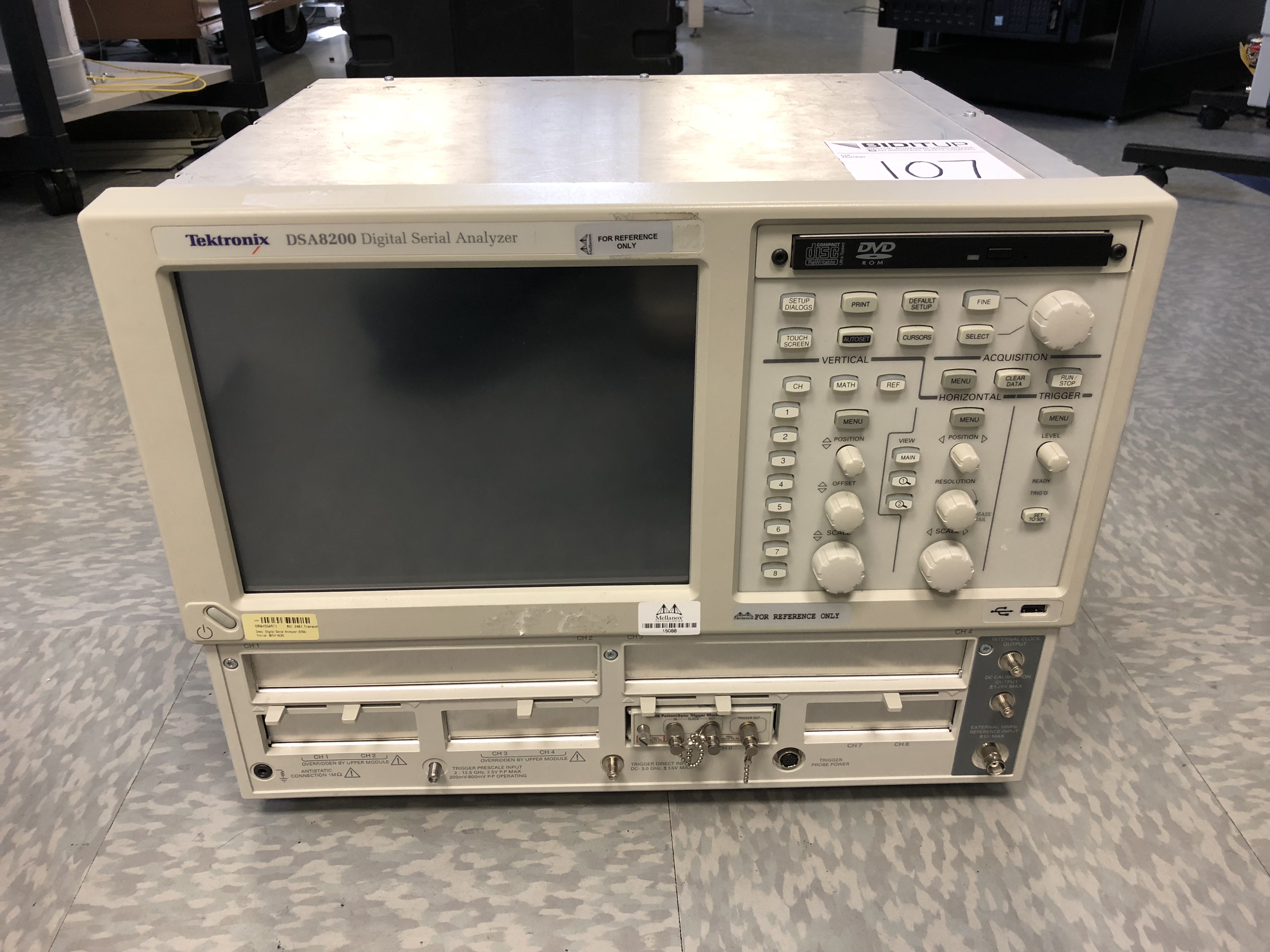Tektronix DSA8200 Digital Serial Analyzer