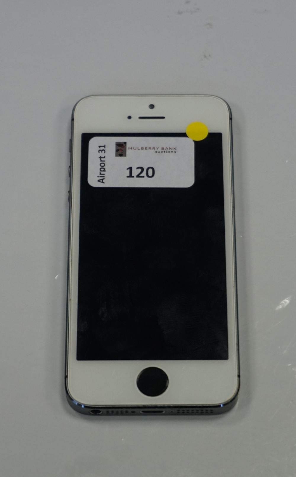 APPLE IPHONE 5S - MODEL A1533 IMEI: 352009063301225. i-cloud protected ...