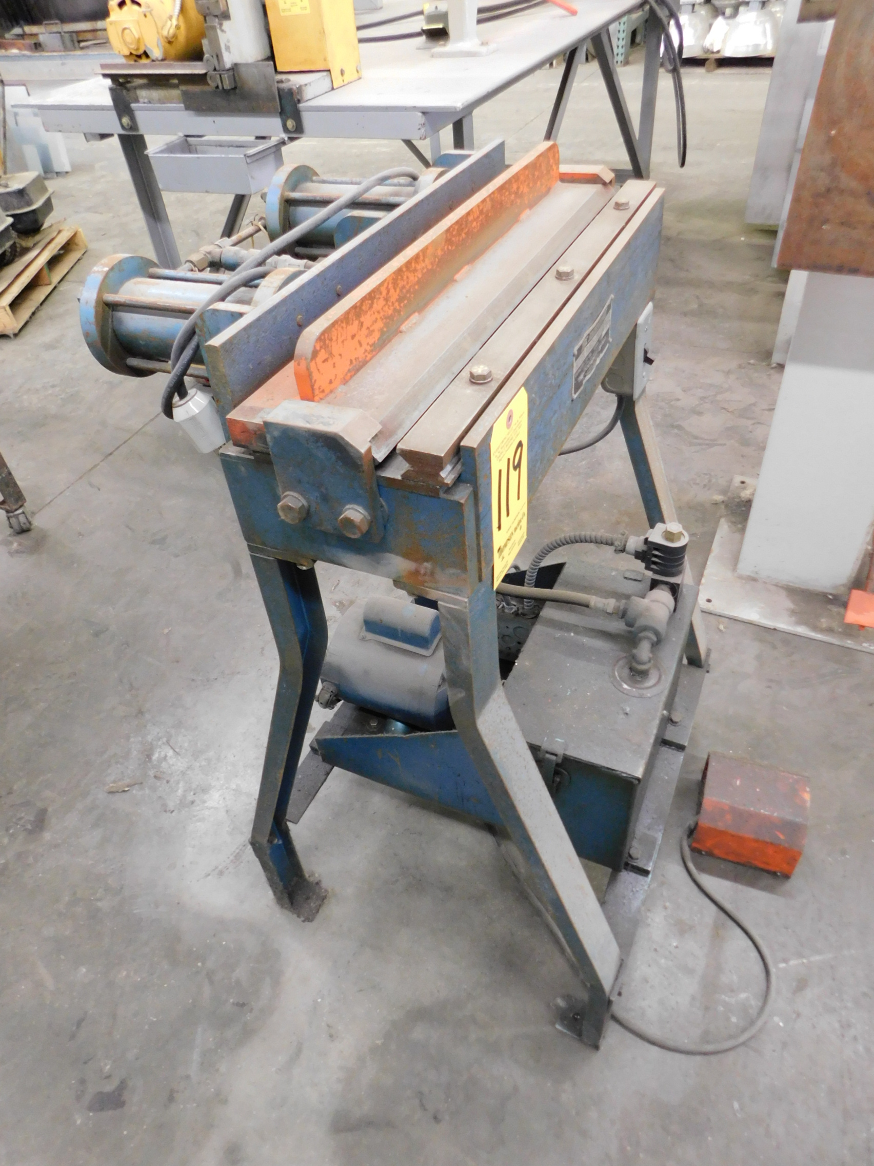 Lockformer Hydraulic Button Punch Cheek Bender, s/n 741, 20 Gauge ...