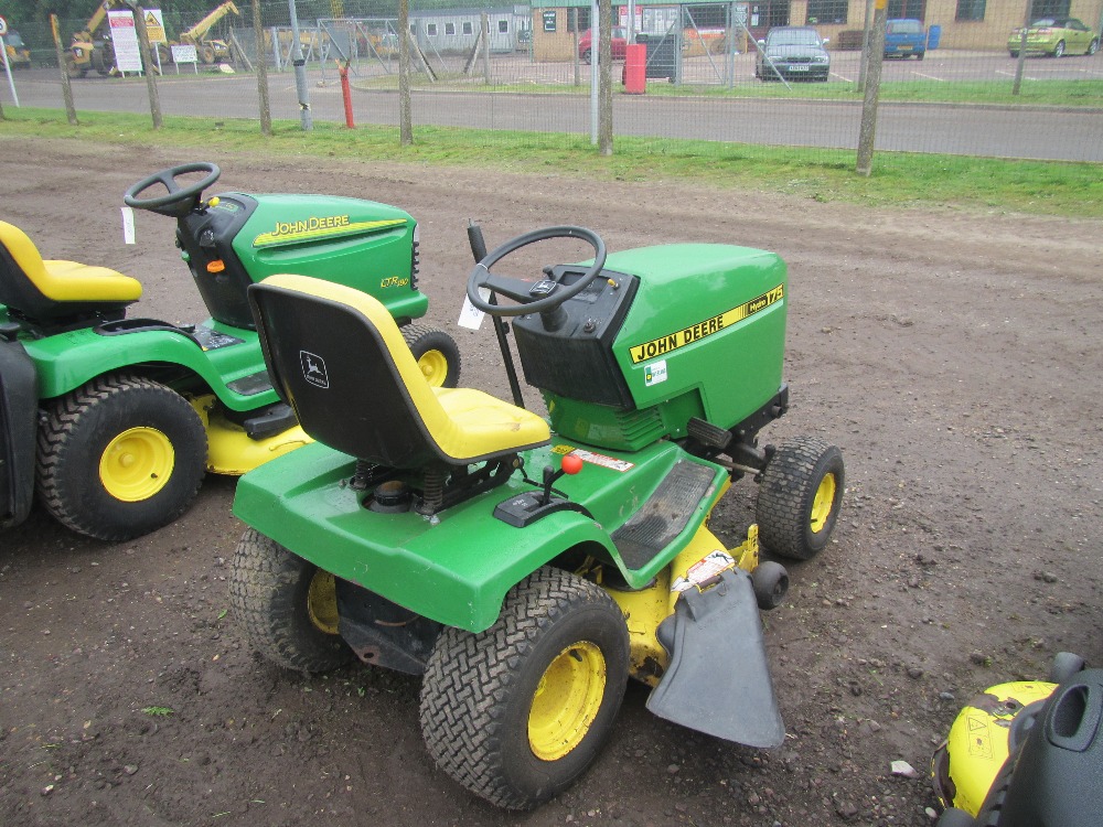 John Deere Hydro 175 Ride on Mower