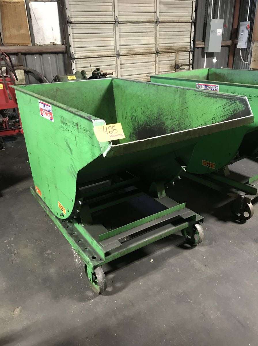 { Group of lots: 425, 426 (P) } } Roura 1T-270 Rolling Self-Dumping ...