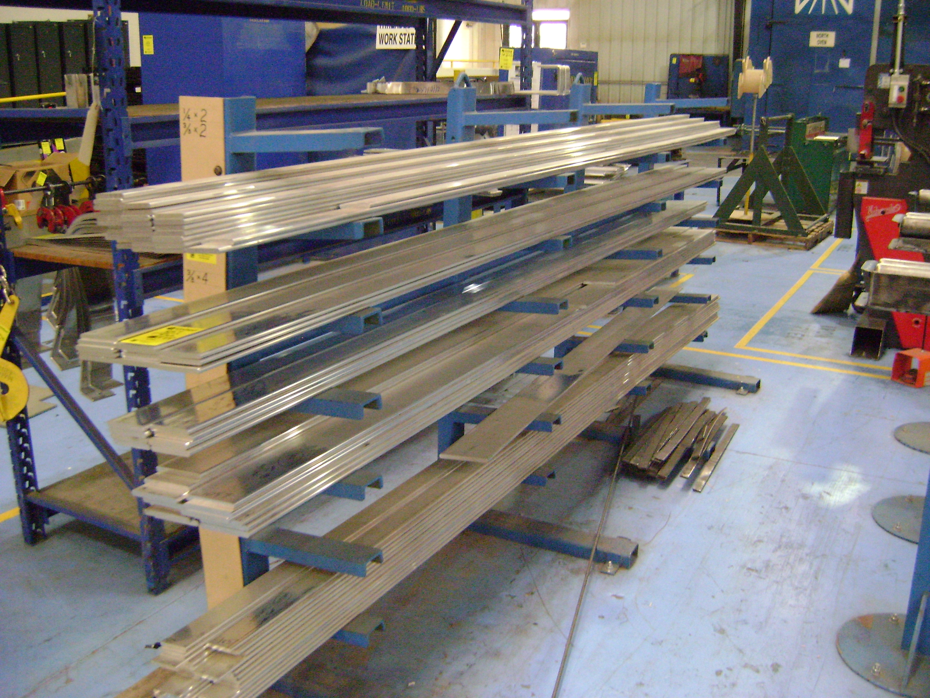 Various sizes of Aluminum Busbar in Racks