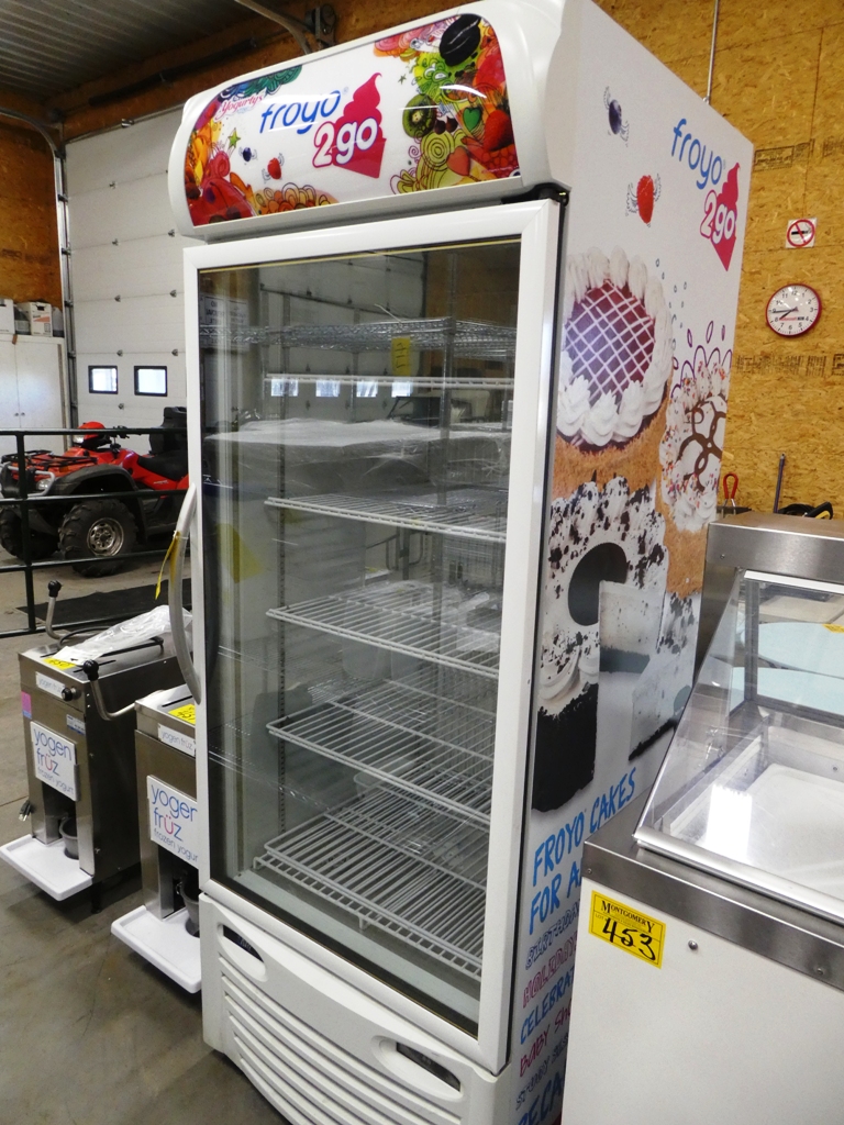 MINUS 40 SINGLE DOOR GLASS FREEZER/MERCHANDISER MODEL 22-USGF-X1-YG S/N ...
