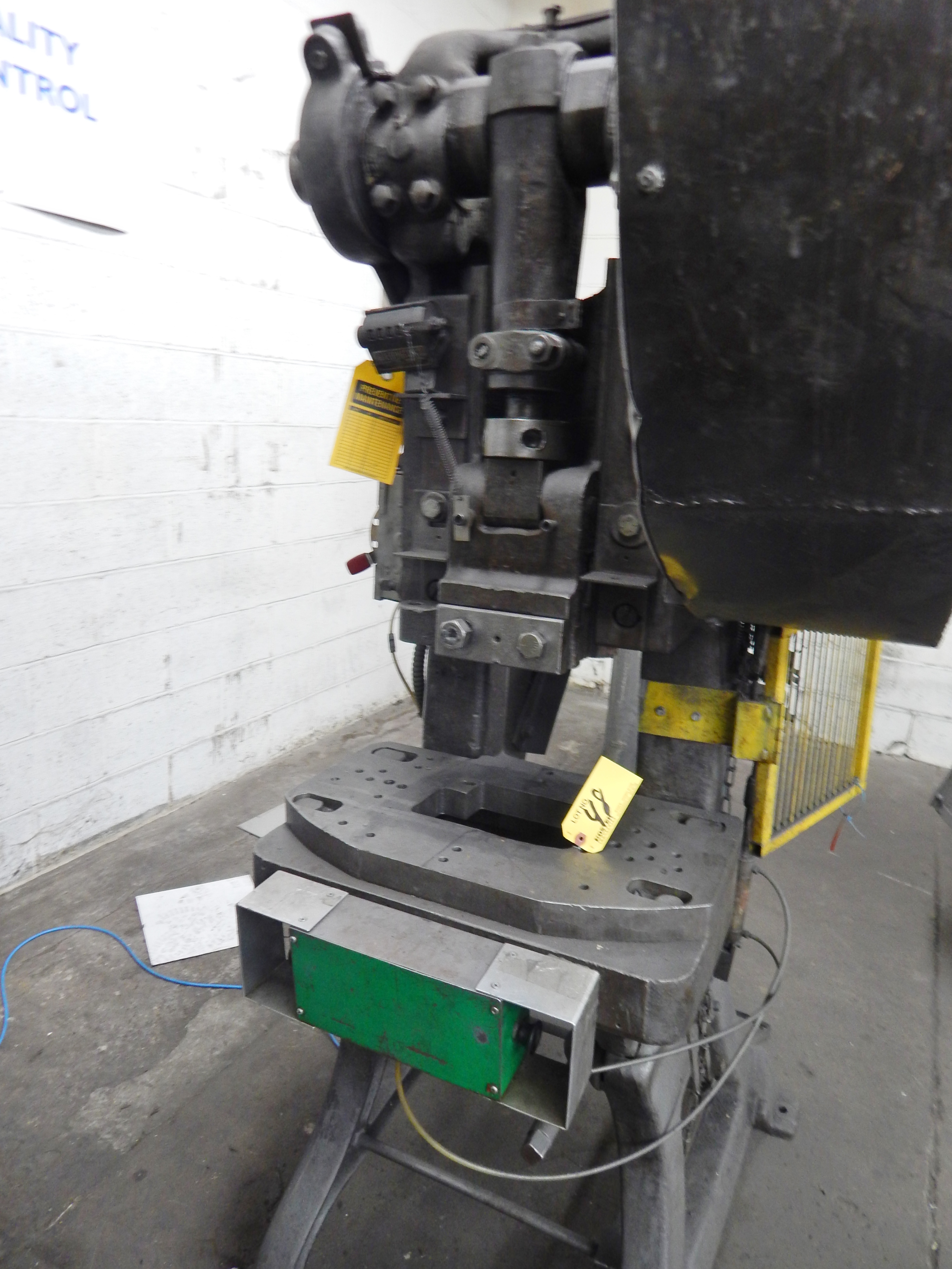 BLISS #20 18 TON CAPACITY OBI FLYWHEEL TYPE MECHANICAL PUNCH PRESS ...