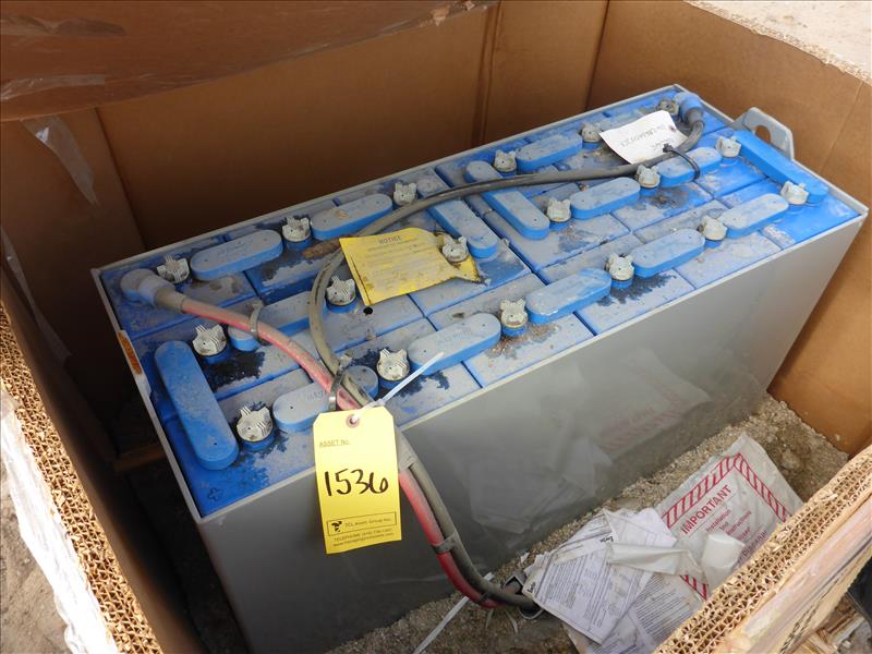 [1536] EnerSys WorkHog/E125-13 fork lift battery