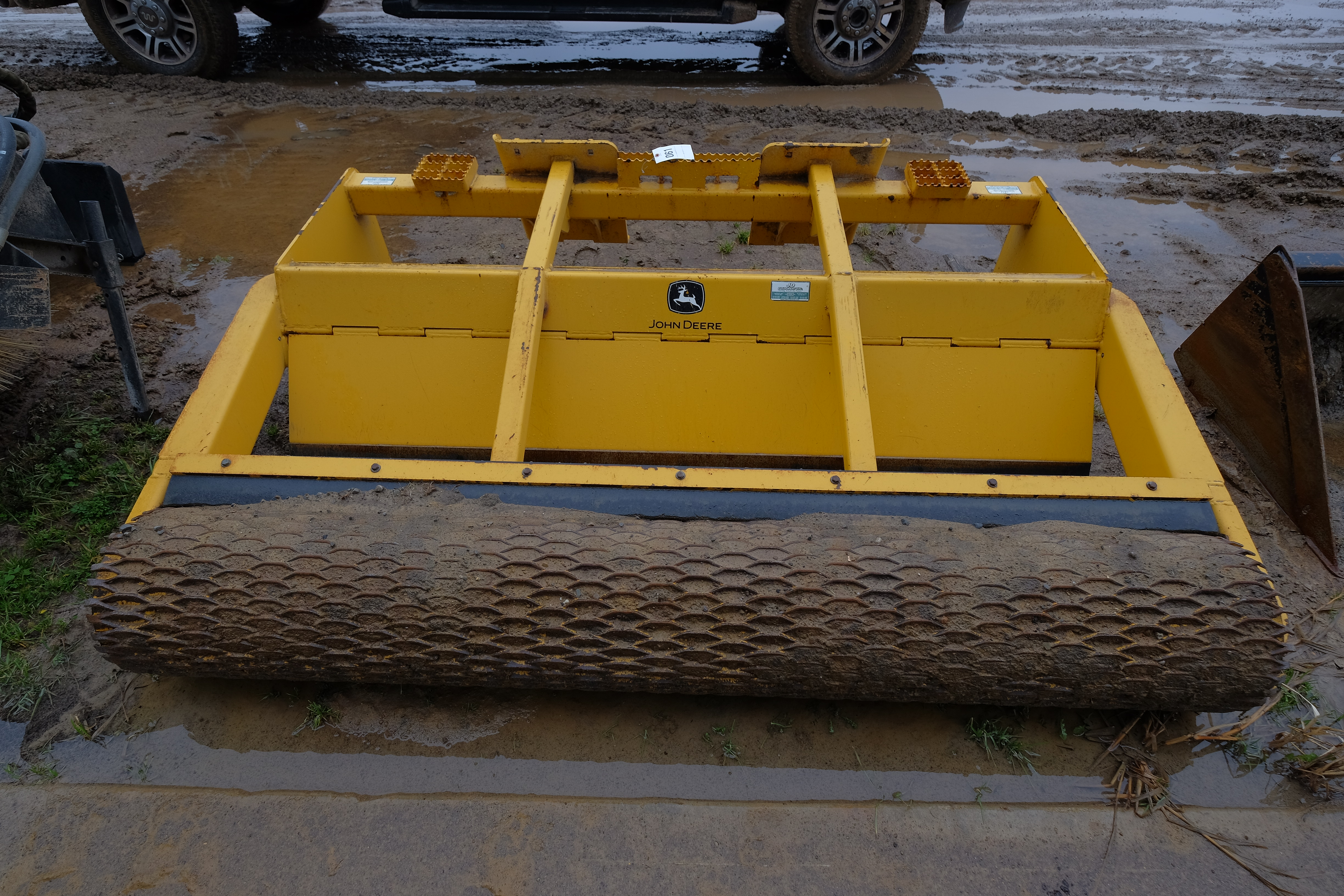 RL84 Roller Level (2012) - 1T0RL84XPA0000003 - 84" leveler with roller