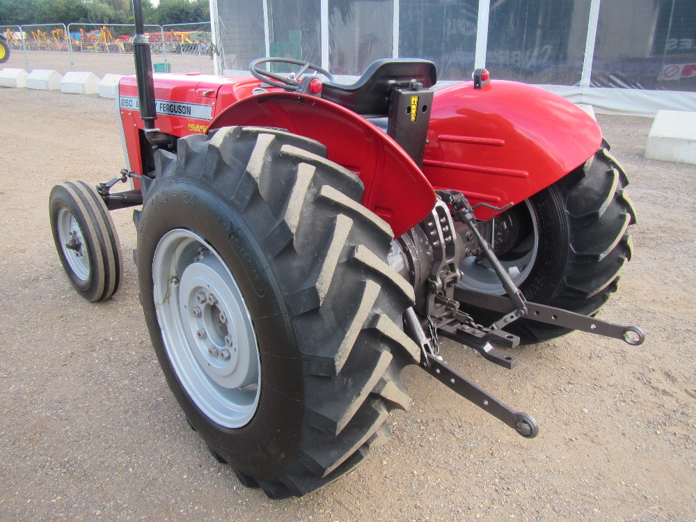 Massey Ferguson 250 Tractor