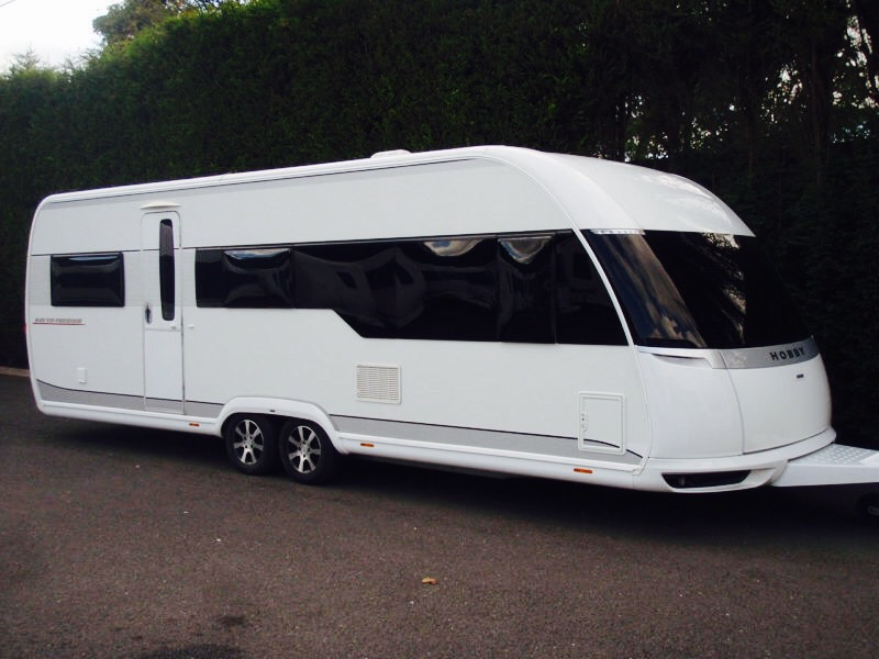 HOBBY 645 VIP PREMIUM **5 BERTH**ONE OF HOBBY’S BEST SELLING CARAVAN’S ...