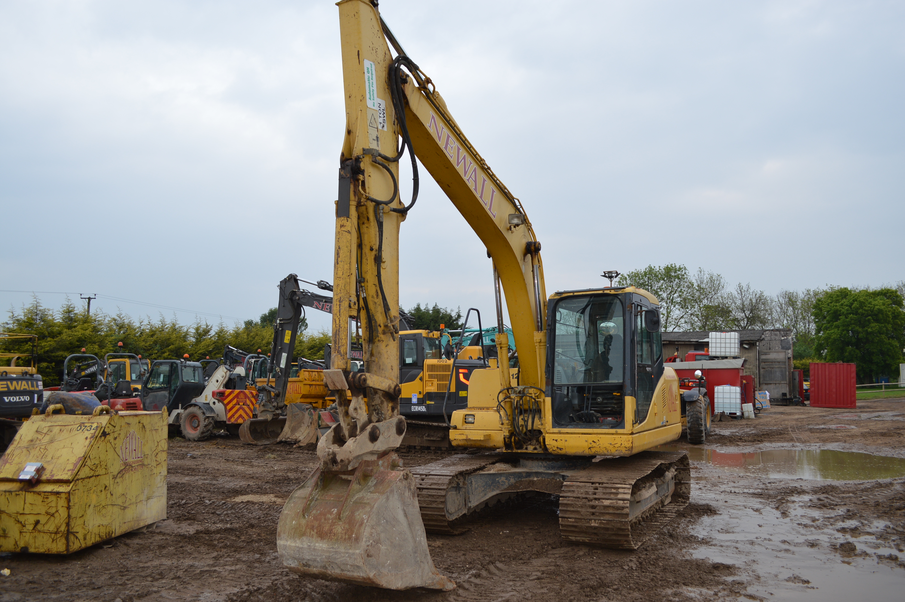 Komatsu 13t Tracked Excavator with Quick Hitch & Piping. Model No ...