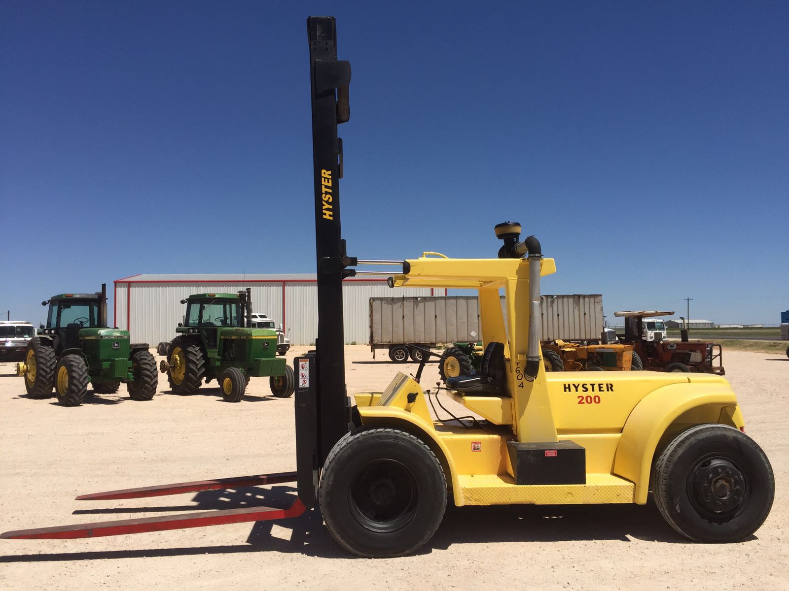 Hyster 200 Forklift 6 Cyl. Perkins, Lifts 19.5 ft., Forks 7.10 ft. Long ...