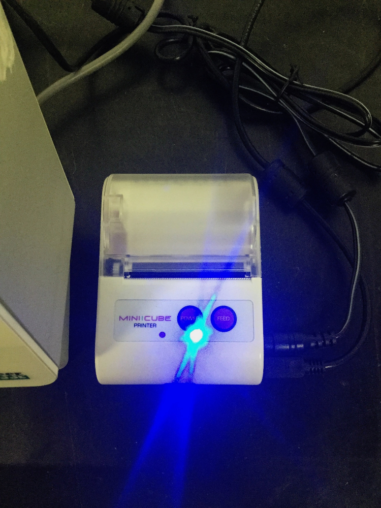 Diesse MINI-CUBE ESR Analyzer, SN: 0160 , Electrical: 9V, 2 Amps ...