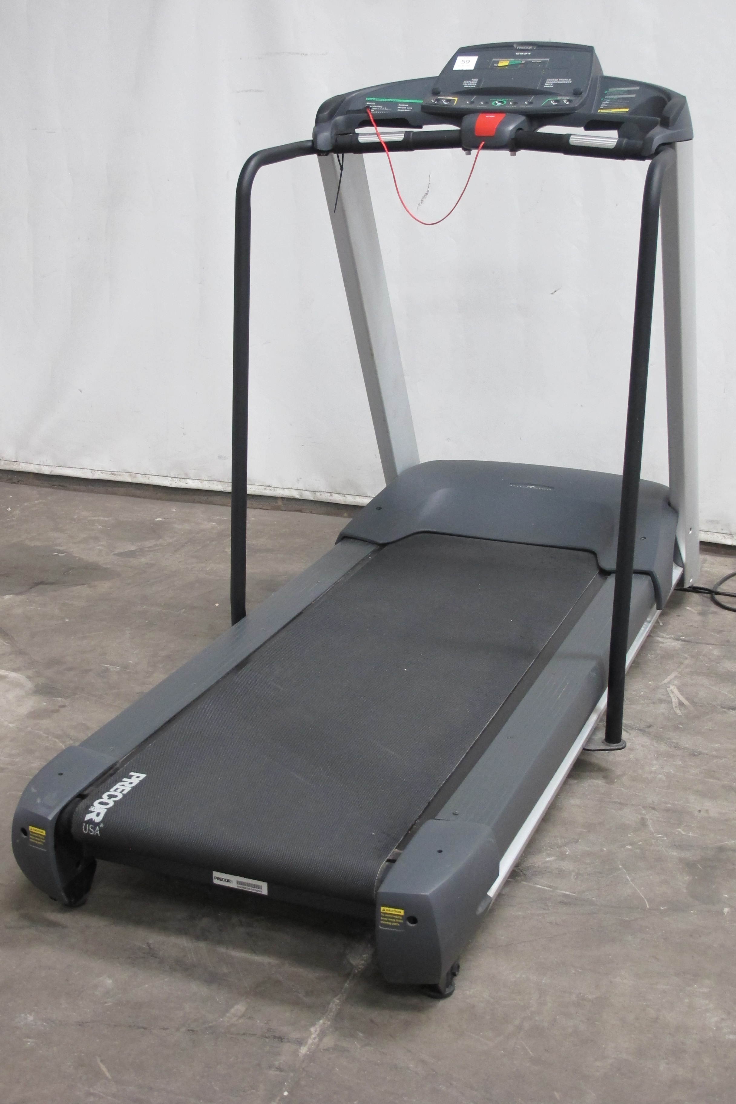 * Precor C934 Treadmill. Please note there is a £5 plus VAT lift out ...