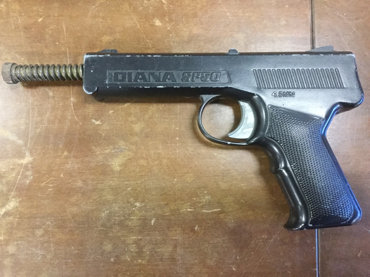 A Milbro repeater American .177 air pistol; and a Diana SP50 .177 air ...