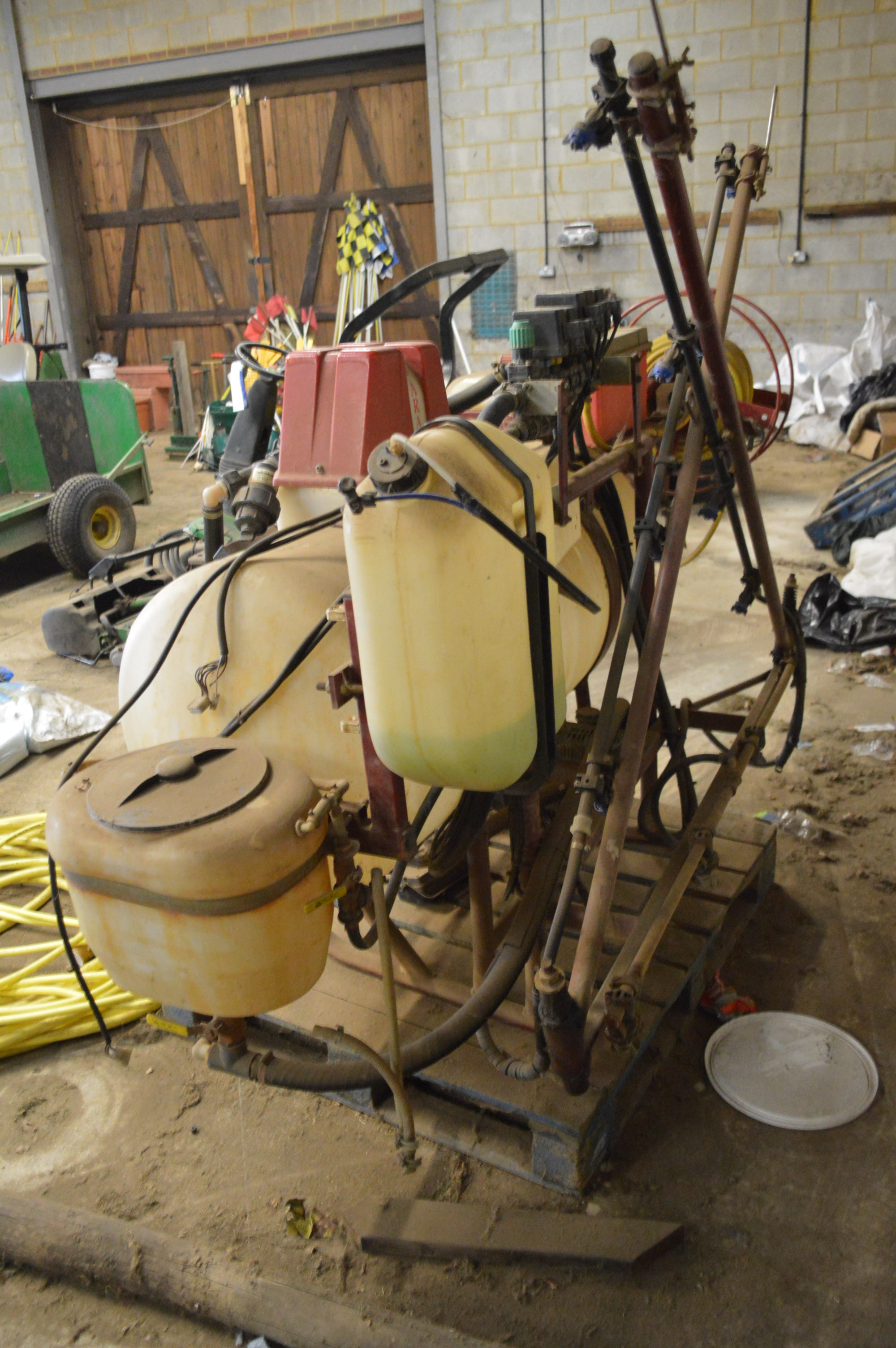 Team Sprayers Tractor Mountable PTO Driven Sprayer, with 350 litre main ...