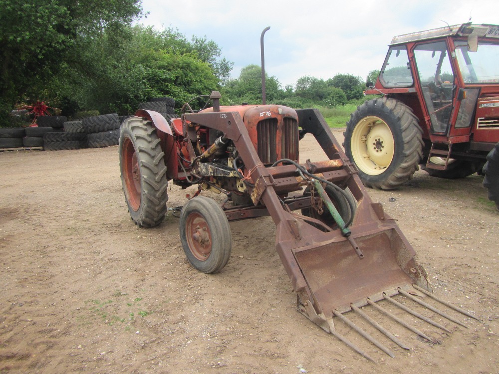 Nuffield 460 Tractor c/w loader