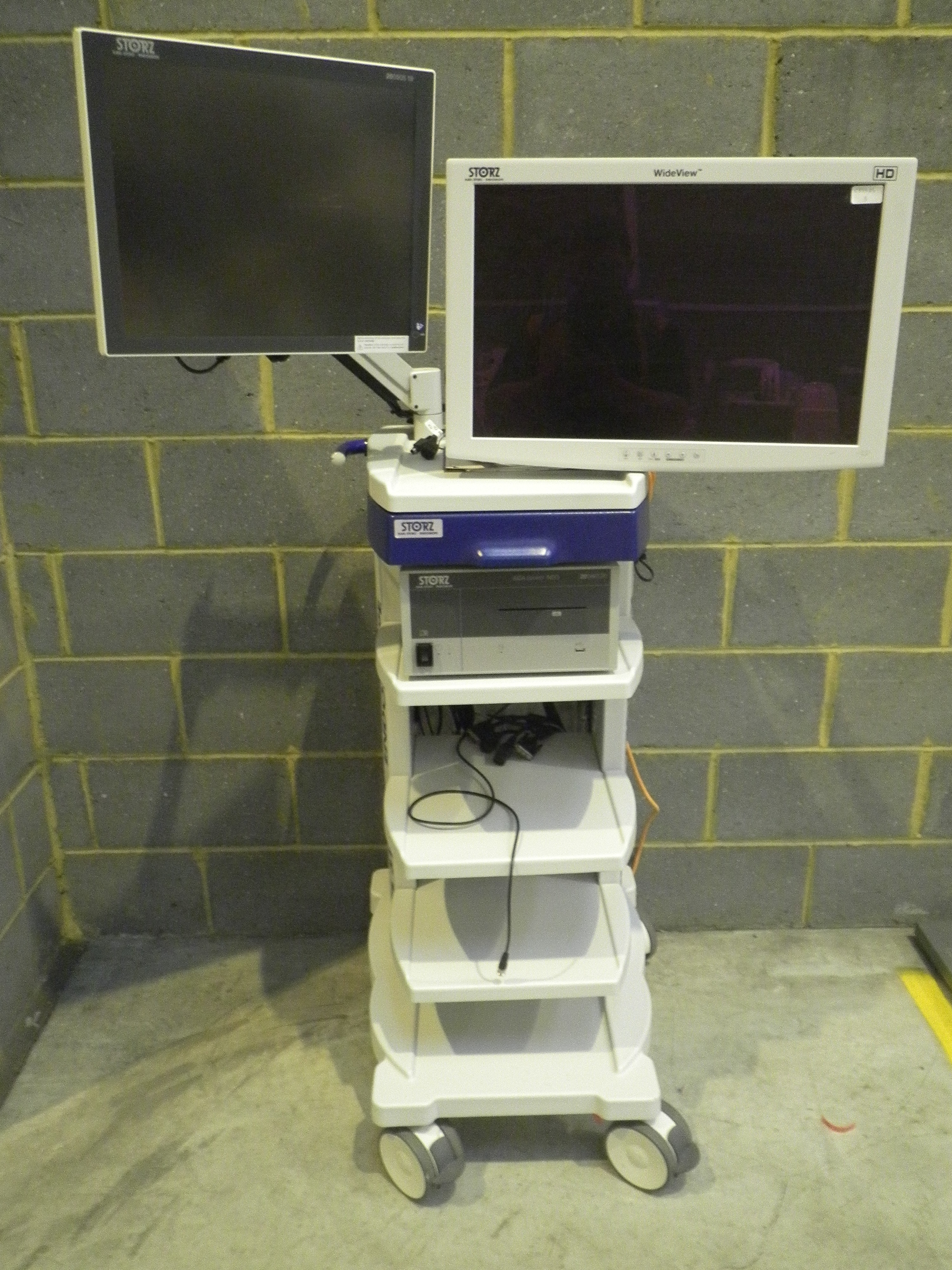 Storz Endoscopy Stack Trolley with Storz AIDA control NEO 20046120 ...