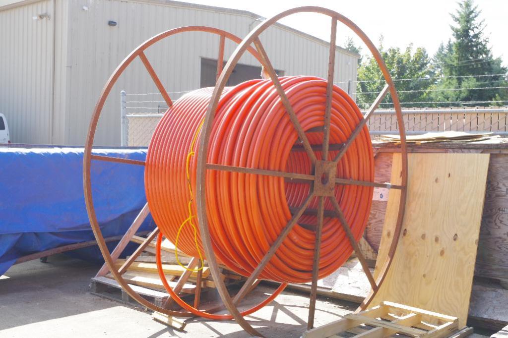Orange HDPE Conduit Spool: 1-1/4" IPS, Spool is 8' Diameter x 4' Wide