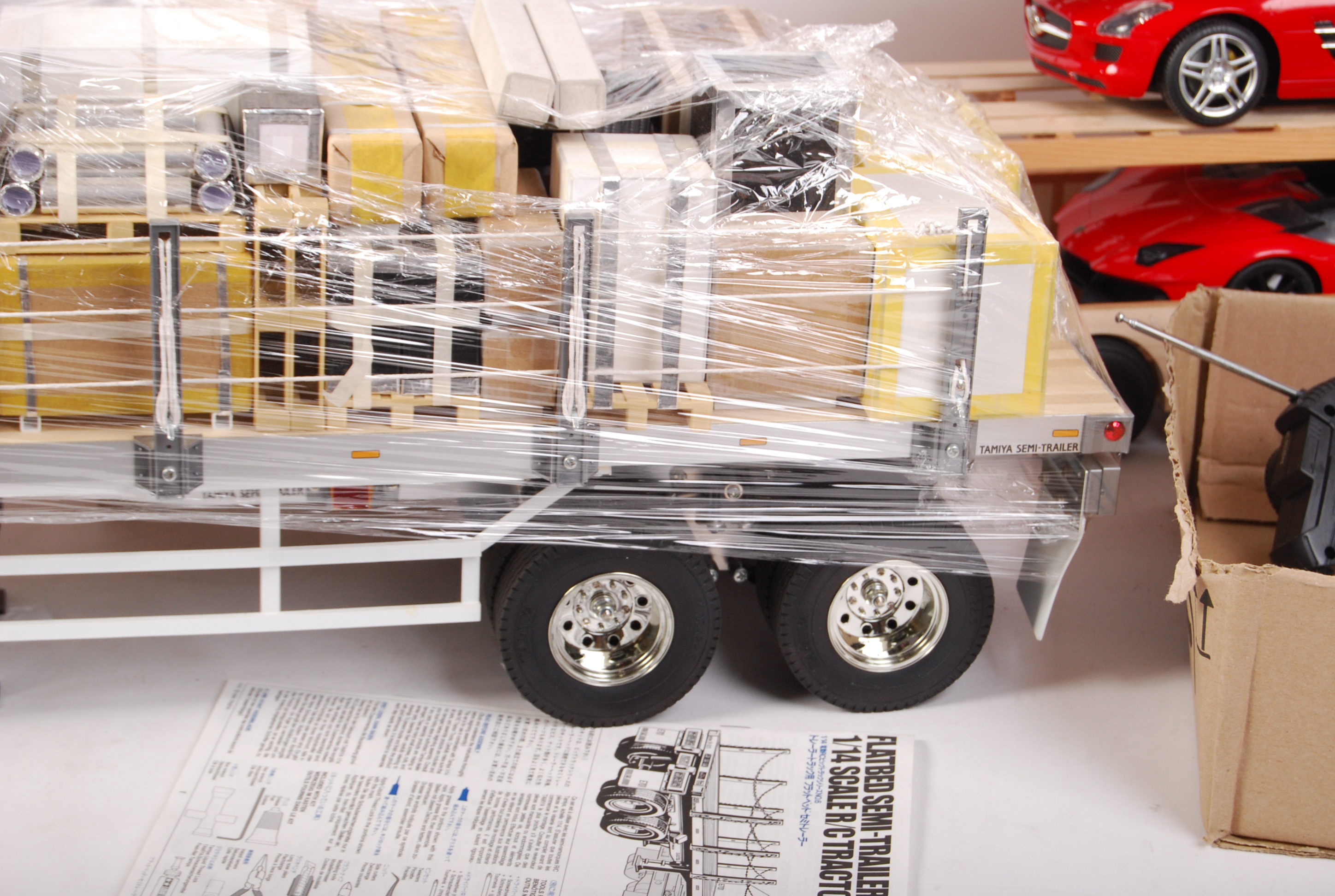 A good collection of Tamiya 1:14 scale radio controlled lorry / truck ...