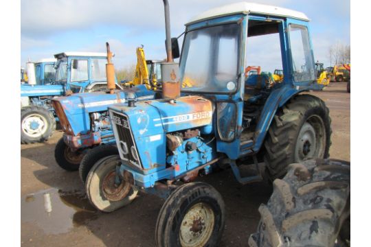 Ford 4600 Bubble Cab Tractor Reg No SCL 757R Ser No B975573