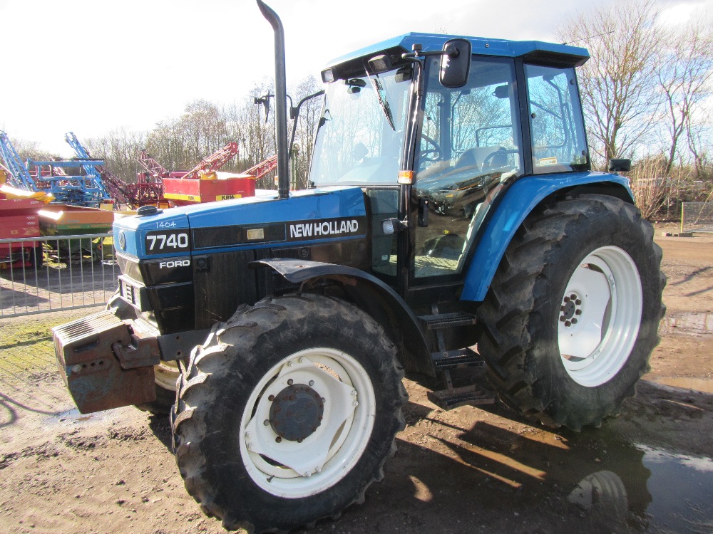 1996 New Holland 7740 SL DP 4wd Tractor with Front Fenders, Weights, 2 ...