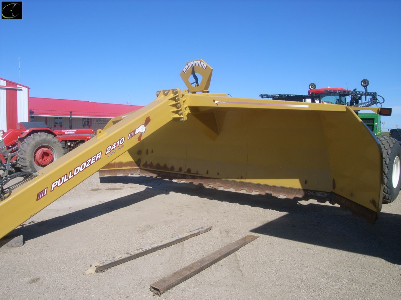 PULL DOZER 2410 BRIDGEVIEW MFG, 24FT, 28LX26 TIRES, NOTCHED BLADE, HYD ...