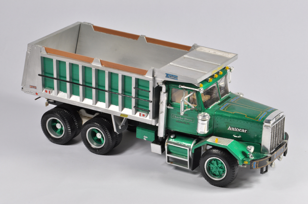 Interesting Early 1/25 Scale AMT Autocar Dump Truck Tractor Kit ...