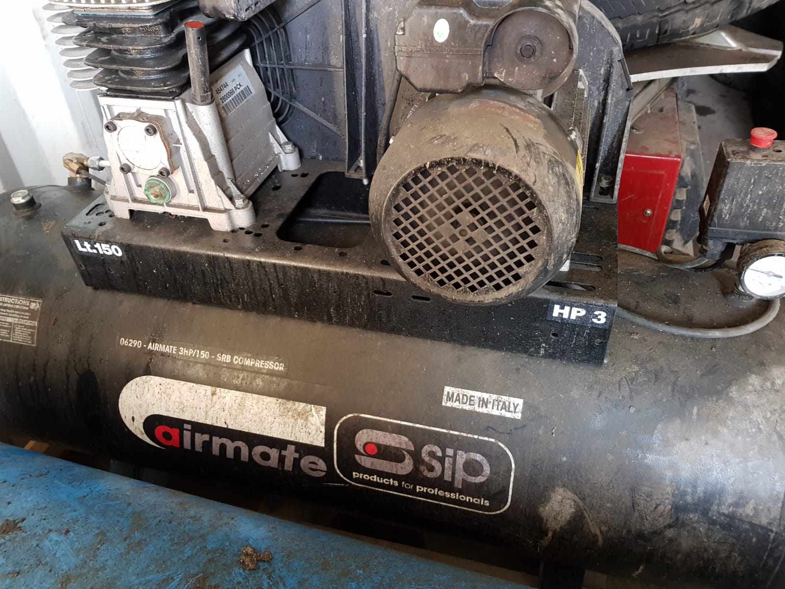 * SIP Airmate Air Compressor. An SIP Airmate 3 Phase Receiver Mounted ...