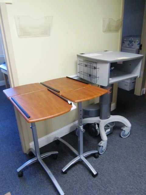 (3) Portable Doctors Tables*located Orland Park, IL