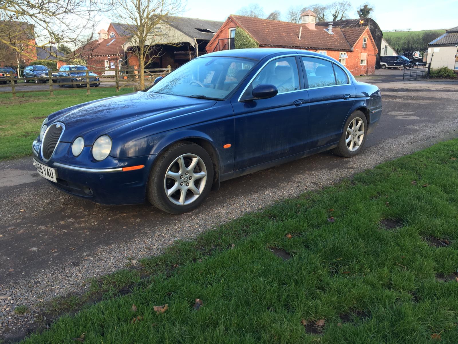 KB - 2005/05 REG JAGUAR S-TYPE SE DIESEL AUTO BLUE 4 DOOR SALOON ...