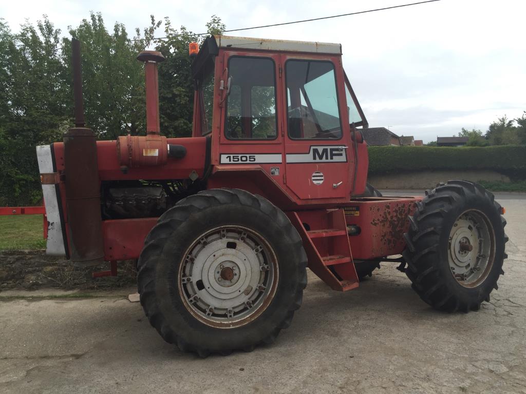 1978 MASSEY FERGUSON 1505 V8 diesel TRACTOR Fitted with V8 Caterpillar ...