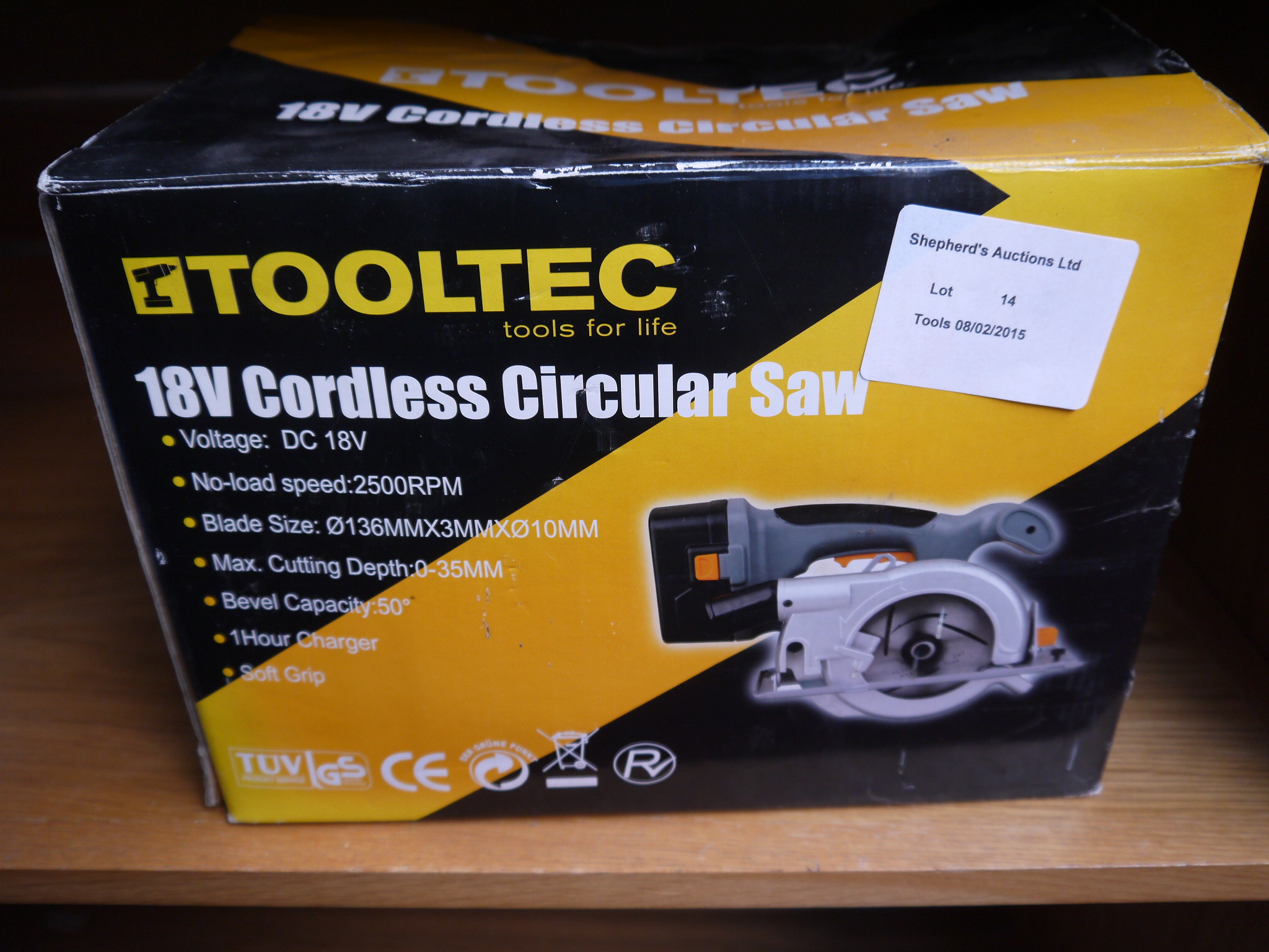 ToolTec 18V Cordless Circular Saw. Looks to be in good working ...