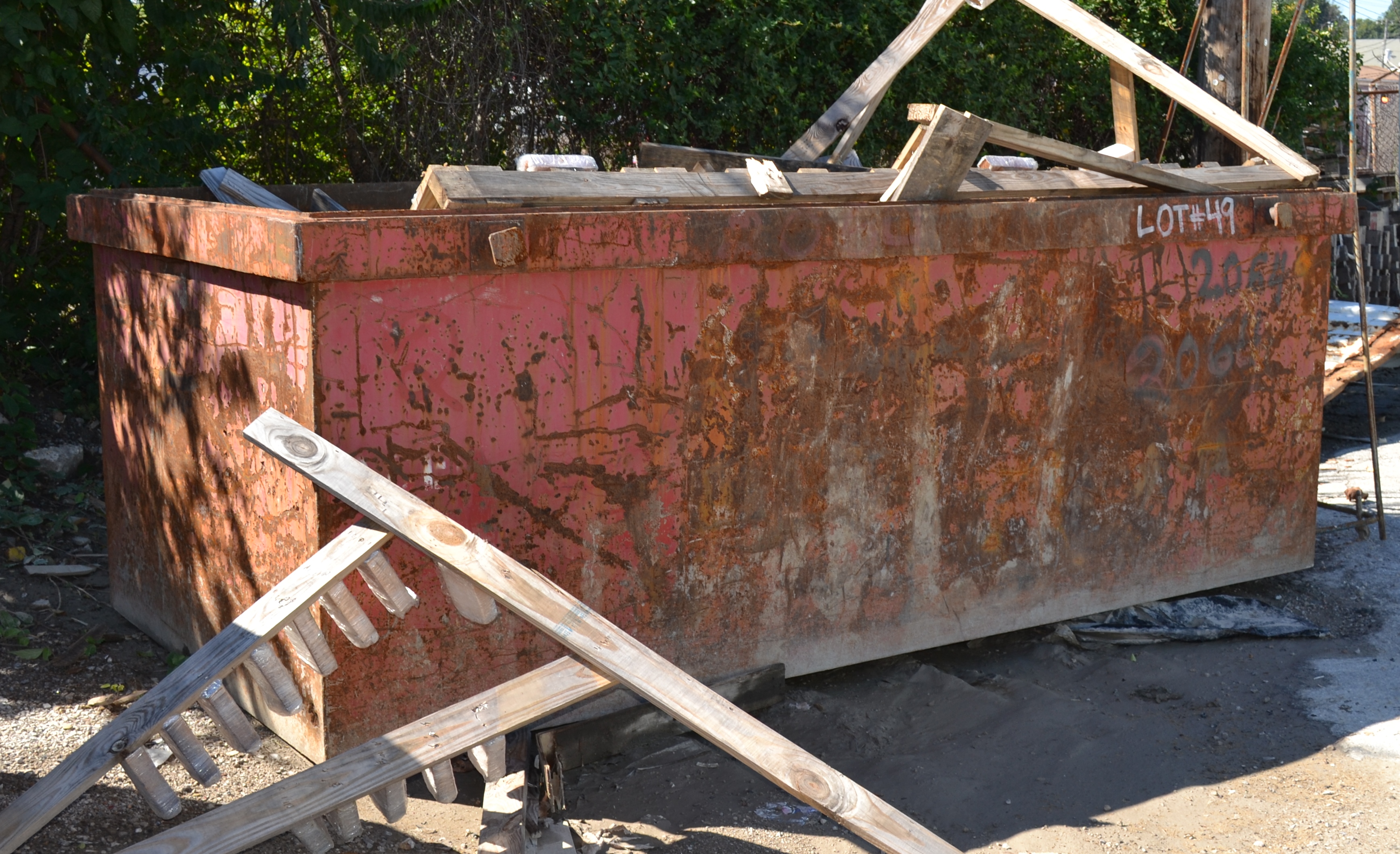 Approximately 10-Yard Rectangular Lugger Box ($125 REMOVAL FEE) THE ...