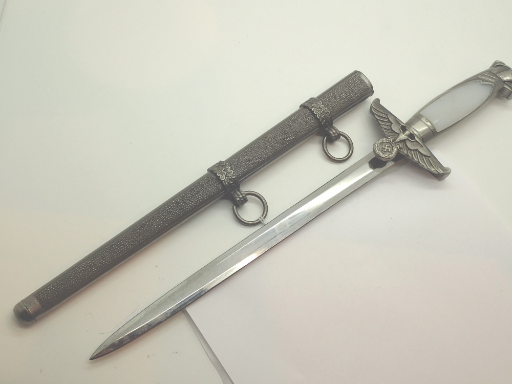 Reproduction German nazi WWII dagger with sheath and mother of pearl ...