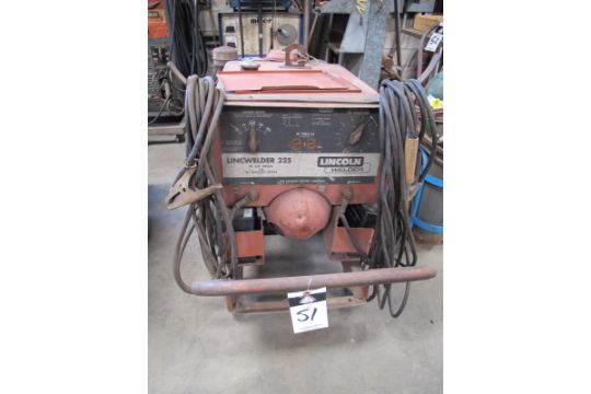 Lincoln Lincwelder 225/3-AS Gas Powered DC Arc Welder with AC Generator