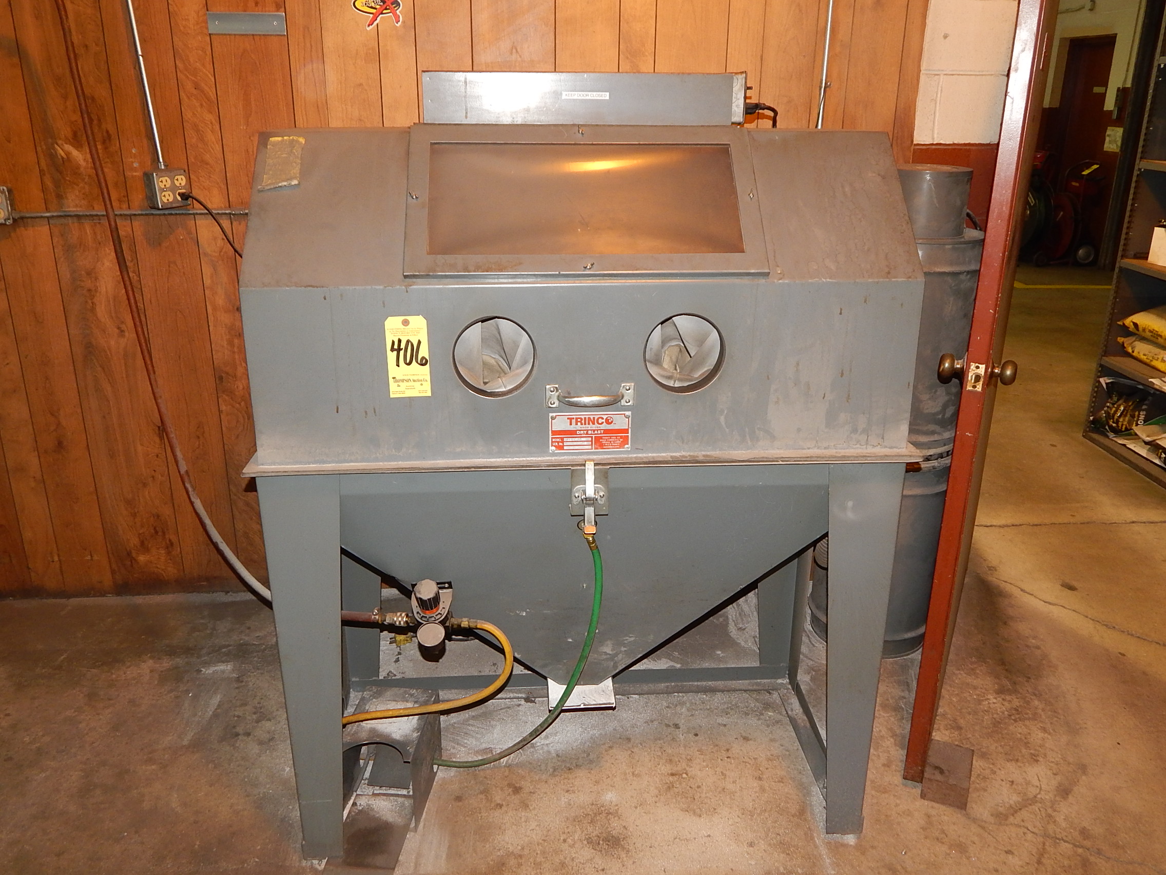 Trinco Model 48 X 24 SL/BP Dry Blast Cabinet, s/n 66690-8, with Reclaimer