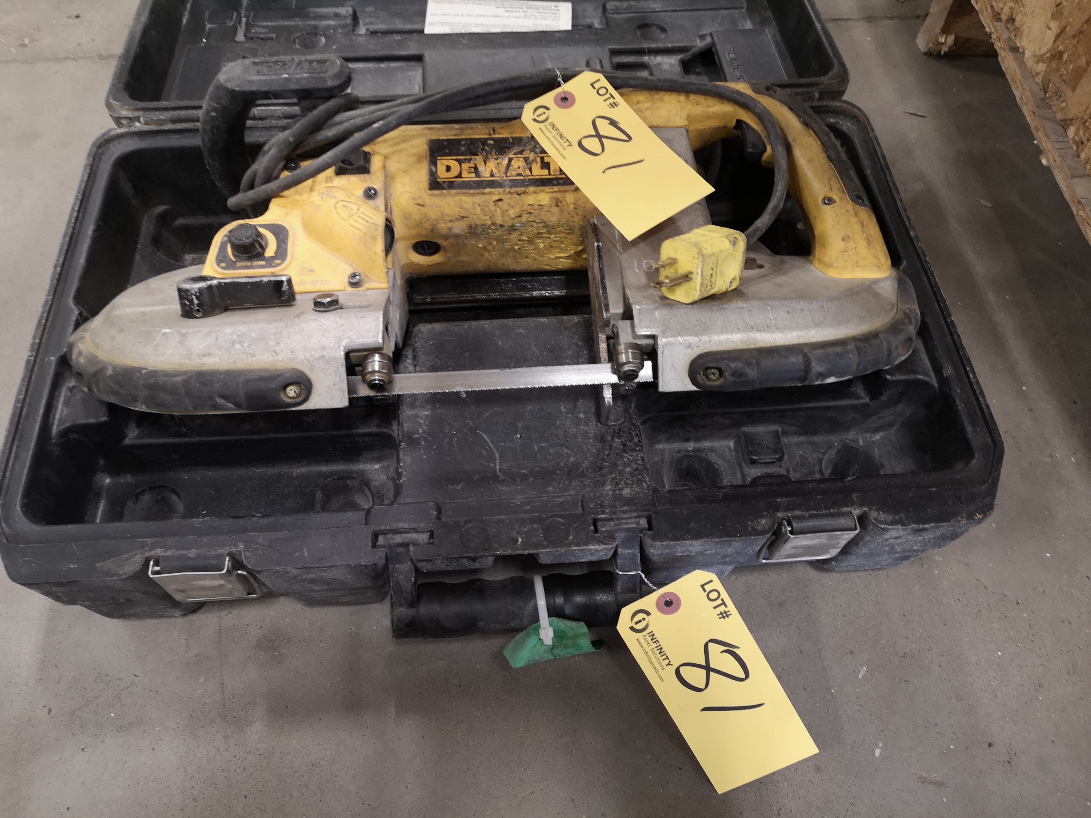 DEWALT D28770 4-3/4"(120MM) HEAVY DUTY DEEP CUT VARIABLE SPEED BANDSAW ...