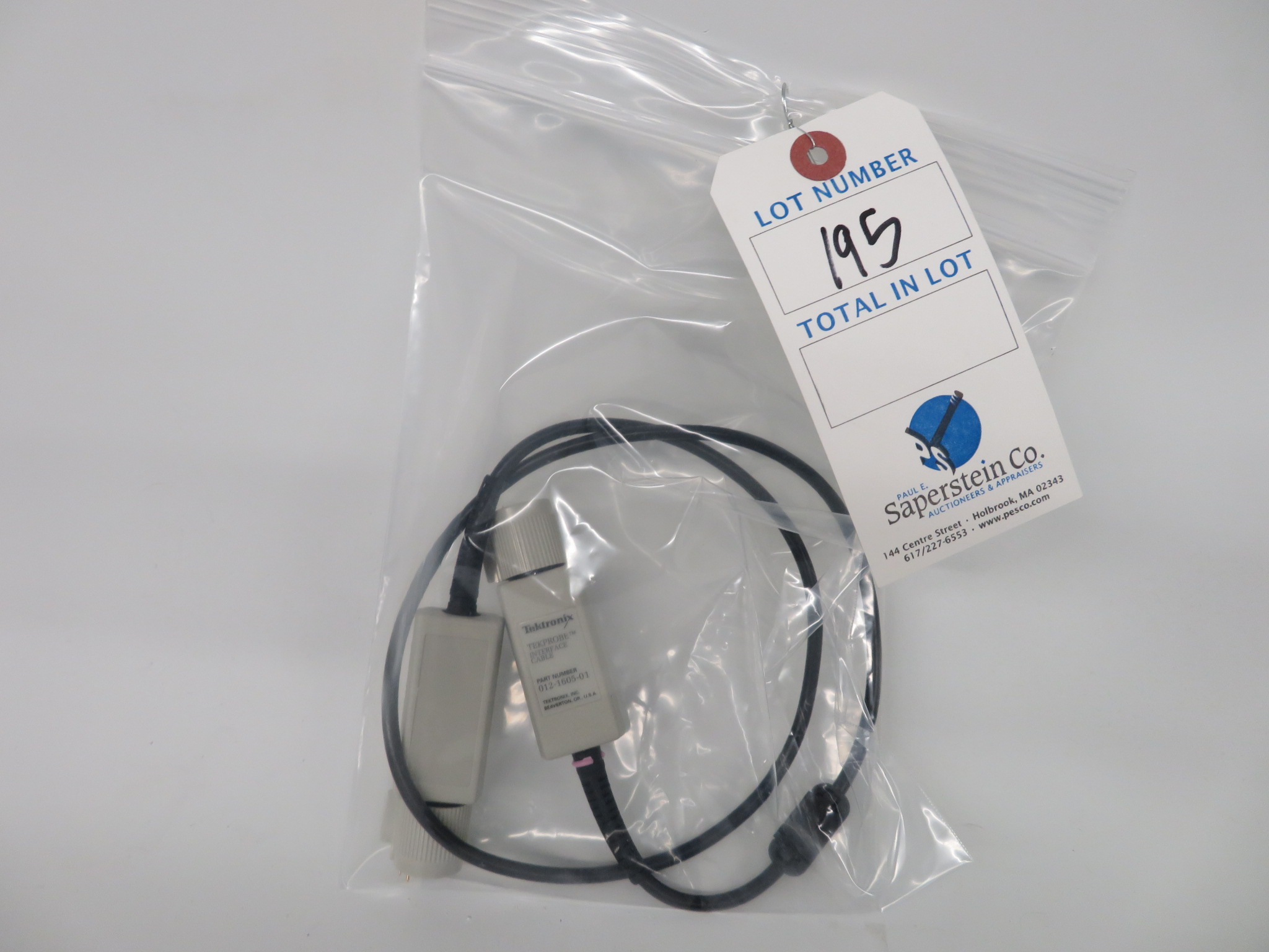 Tektronix Tek probe interface cable Part # 012-1605-01