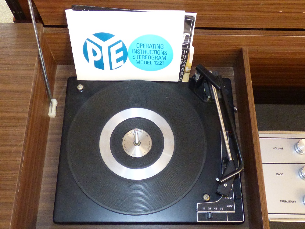 VINTAGE RETRO PYE RADIOGRAM