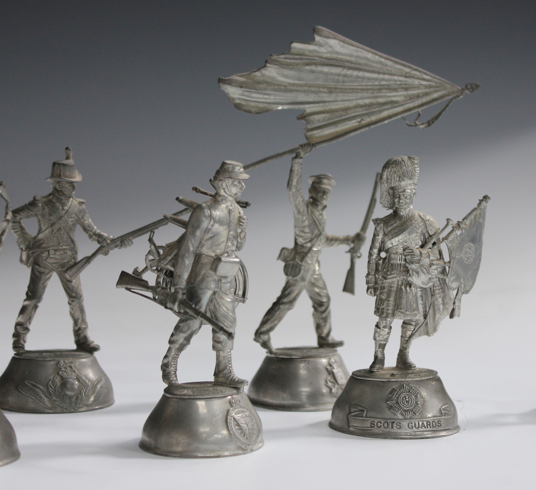 A collection of twelve Charles Stadden cast metal military figures ...