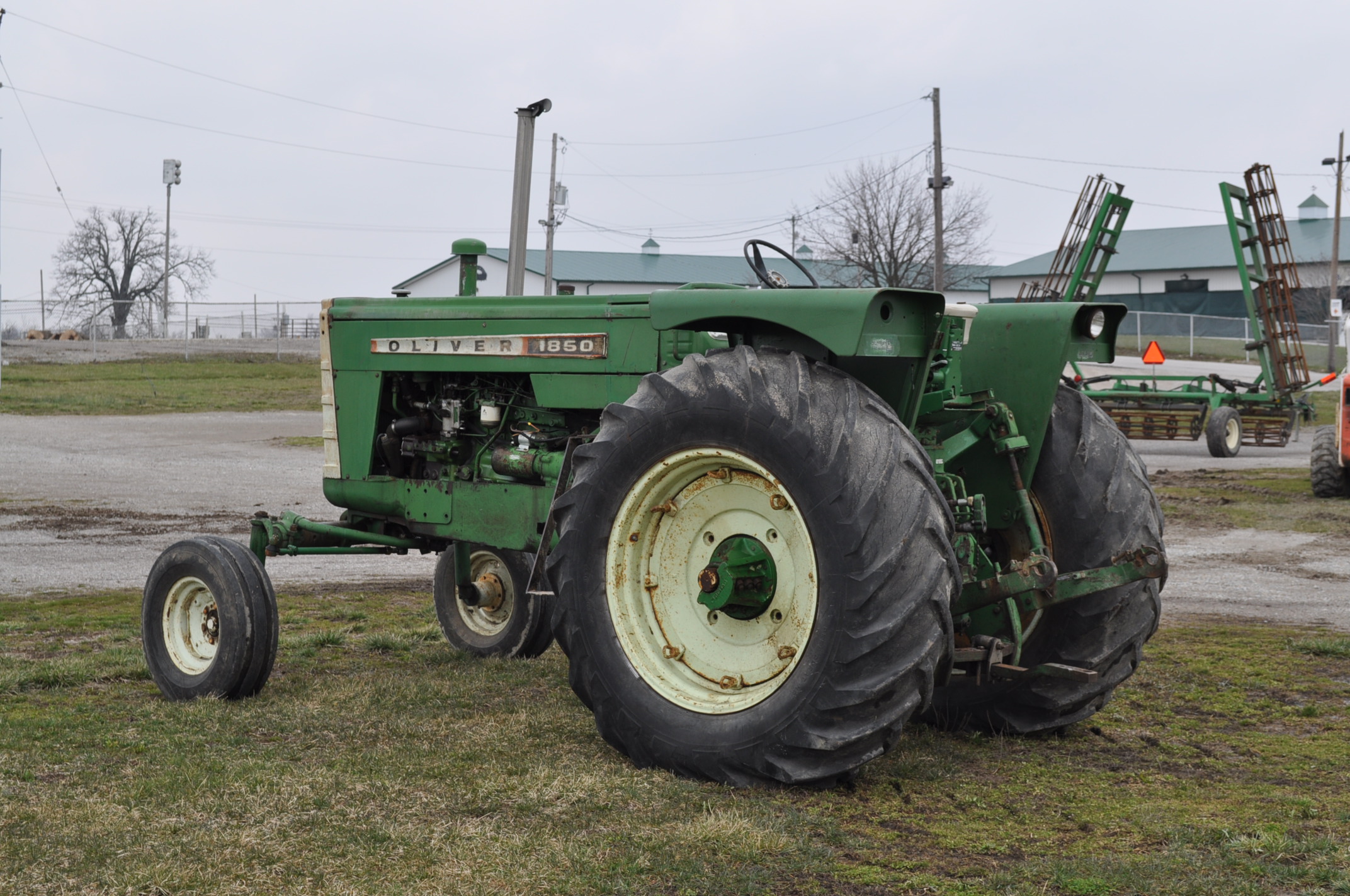 Oliver 1850 tractor, shows 4509 hours, diesel, wide front, 3pt, 540 pto ...