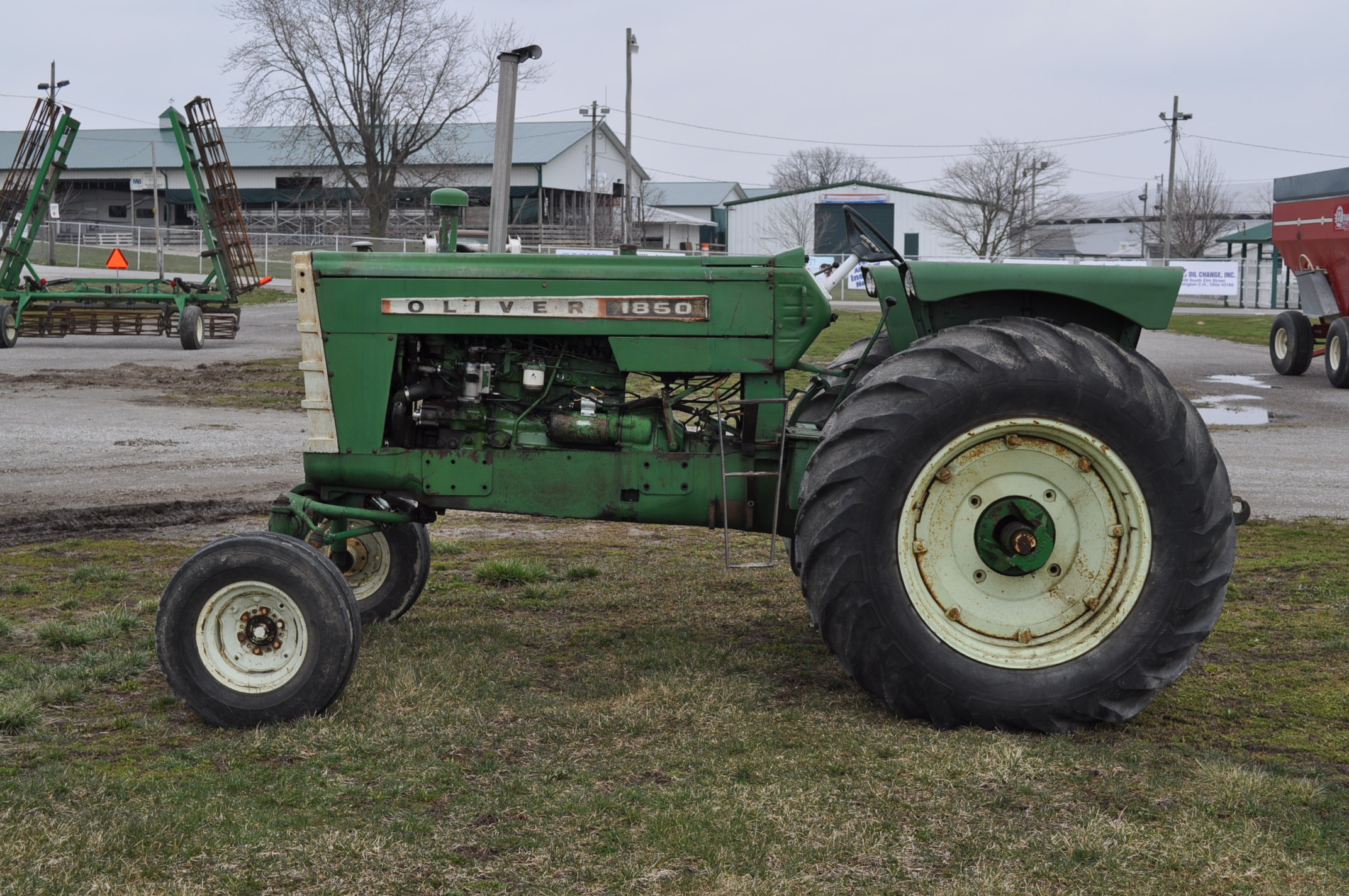 Oliver 1850 tractor, shows 4509 hours, diesel, wide front, 3pt, 540 pto ...