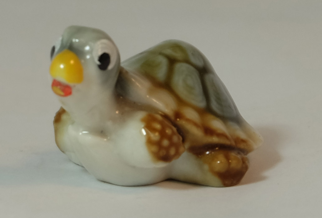 Wade figure Merlin as a Turtle from the Walt Disney Sword in the Stone set