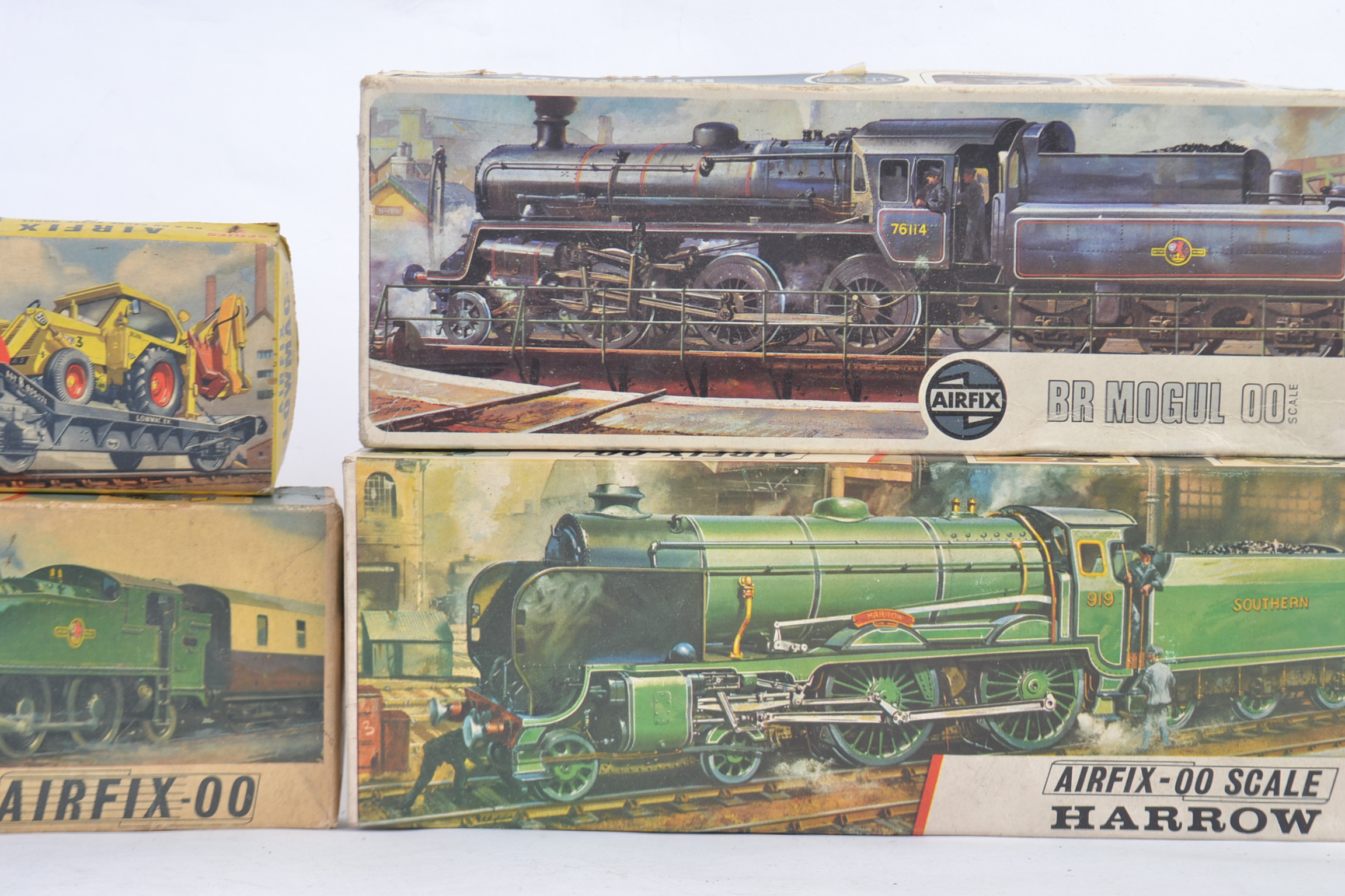 AIRFIX 00 GAUGE: A collection of 6x vintage Airfix 00 Gauge model kits ...