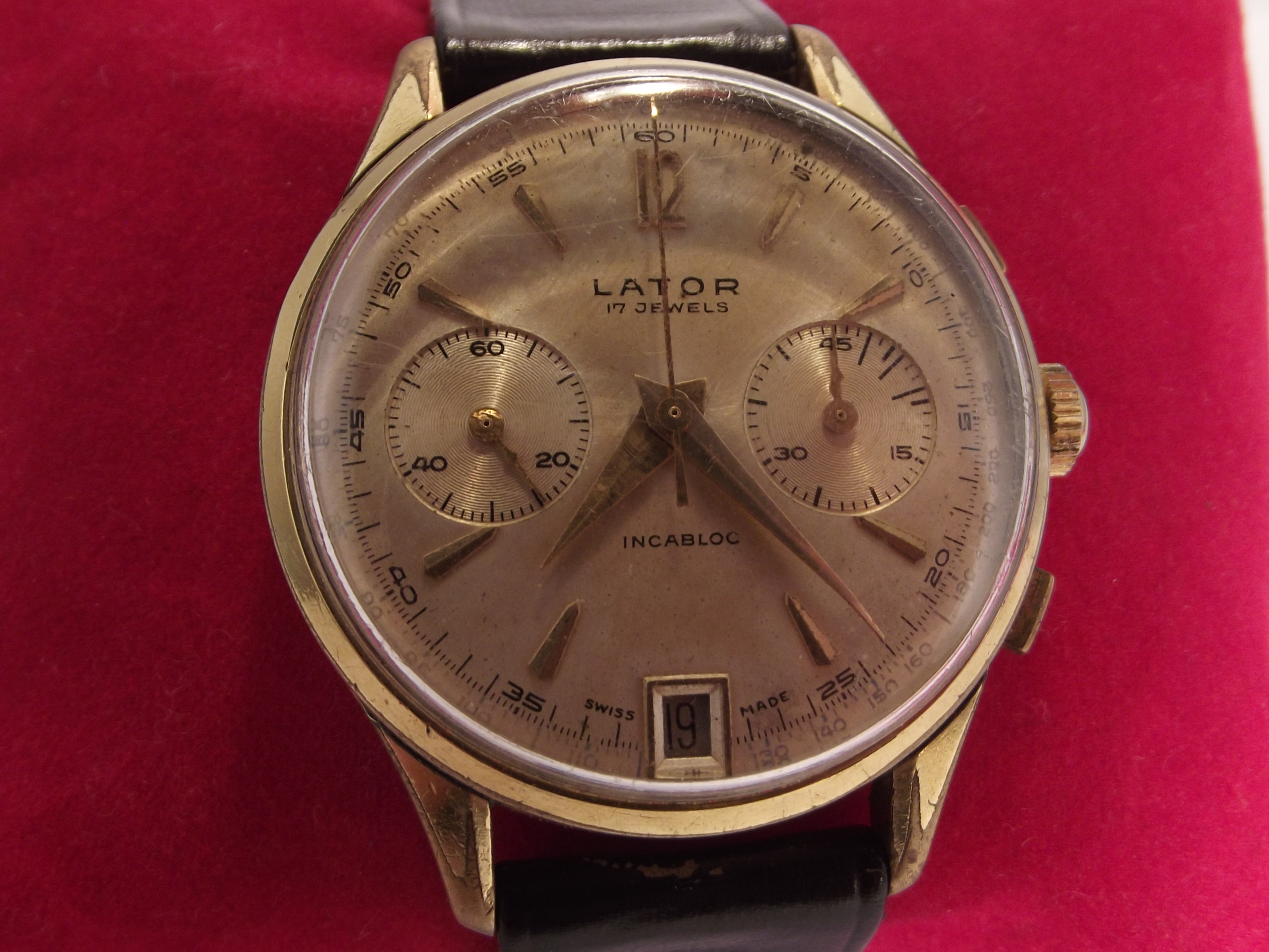 A vintage 17 jewels Lator Chronograph incablock wrist watch.