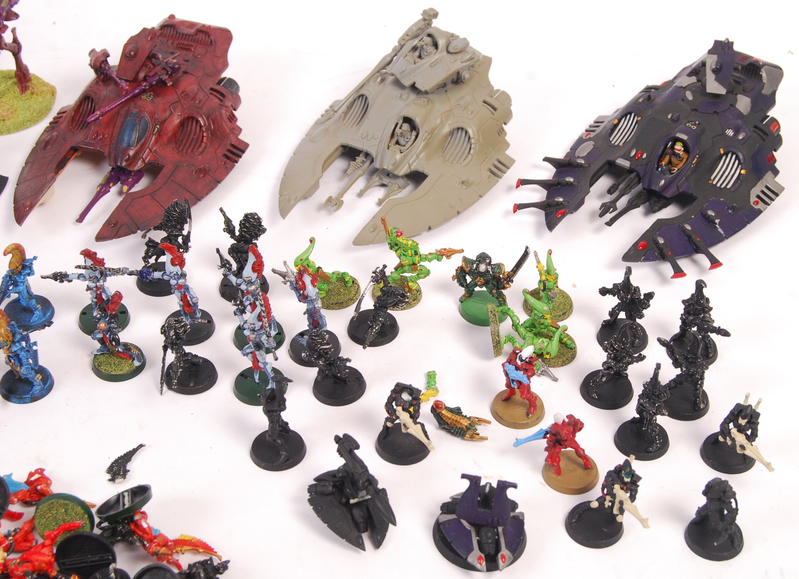 A good collection of original Games Workshop Warhammer 40000 40K Eldar ...