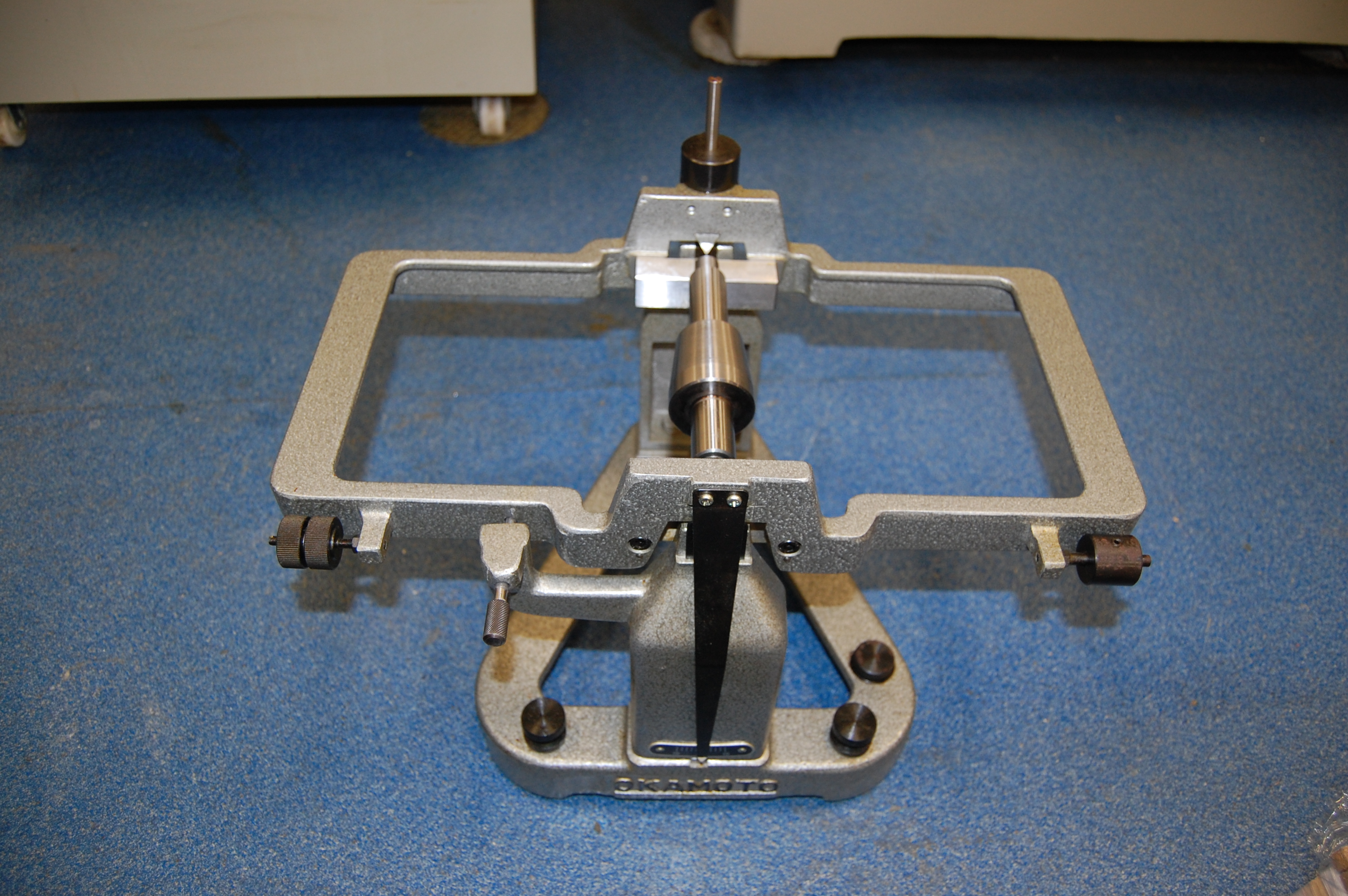 Okamoto Model Grinding Wheel Balancer, Arbor